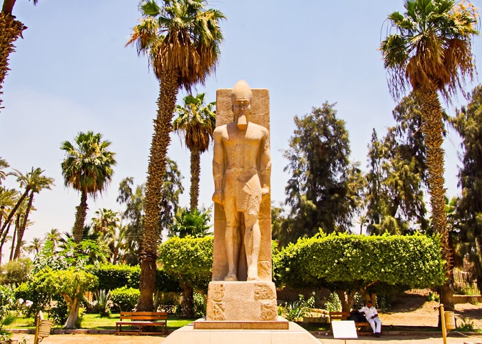 Memphis Egypt History Pharoahs And Fantasy In Egypt The Economic