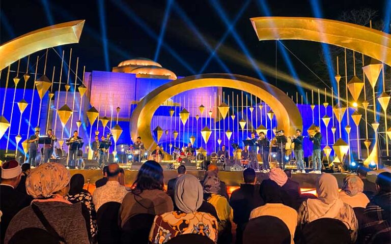 Cairo At Night: A Practical Guide to Exploring the City at Night